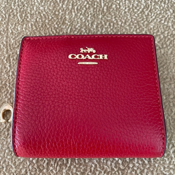 Coach | Bags | 253 Nwt Coach Red Leather Wallet Leather Snap Wallet ...